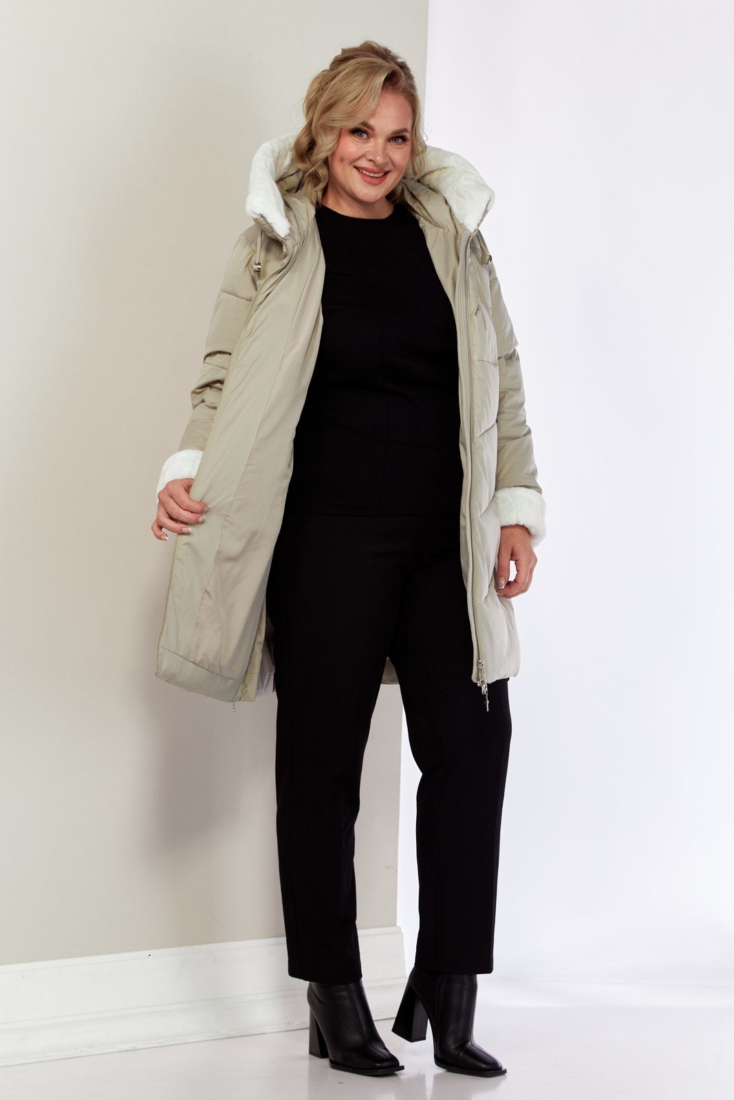 Куртка 2162 бежевый Shetti купить в интернет магазине | в наличии